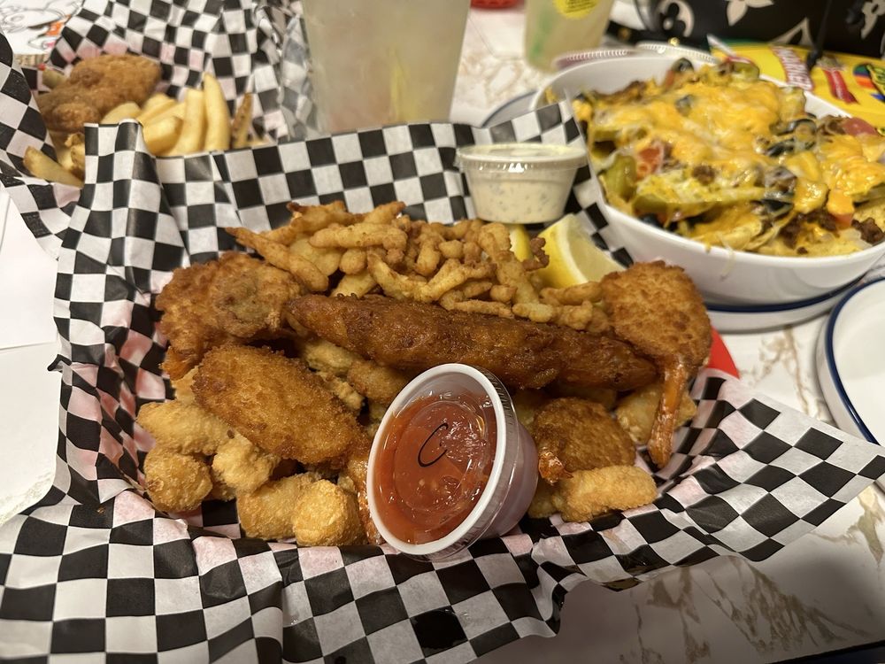 TUMBLE IN BAR STUMBLE OUT GRILL - Updated December 2025 - 13 Reviews ...