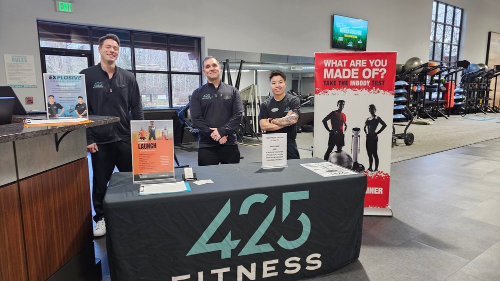 425 FITNESS REDMOND - Updated May 2026 - 36 Photos & 135 Reviews - 7956 ...