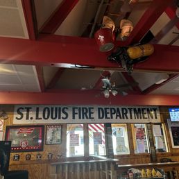 FIREHOUSE BAR & GRILL ST. LOUIS - Updated July 2025 - 103 Photos & 134 ...