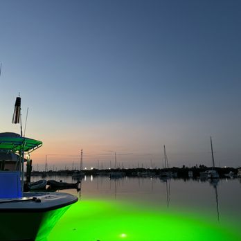 DOCKSIDE BAR AND GRILL - Updated March 2025 - 65 Photos & 79 Reviews ...