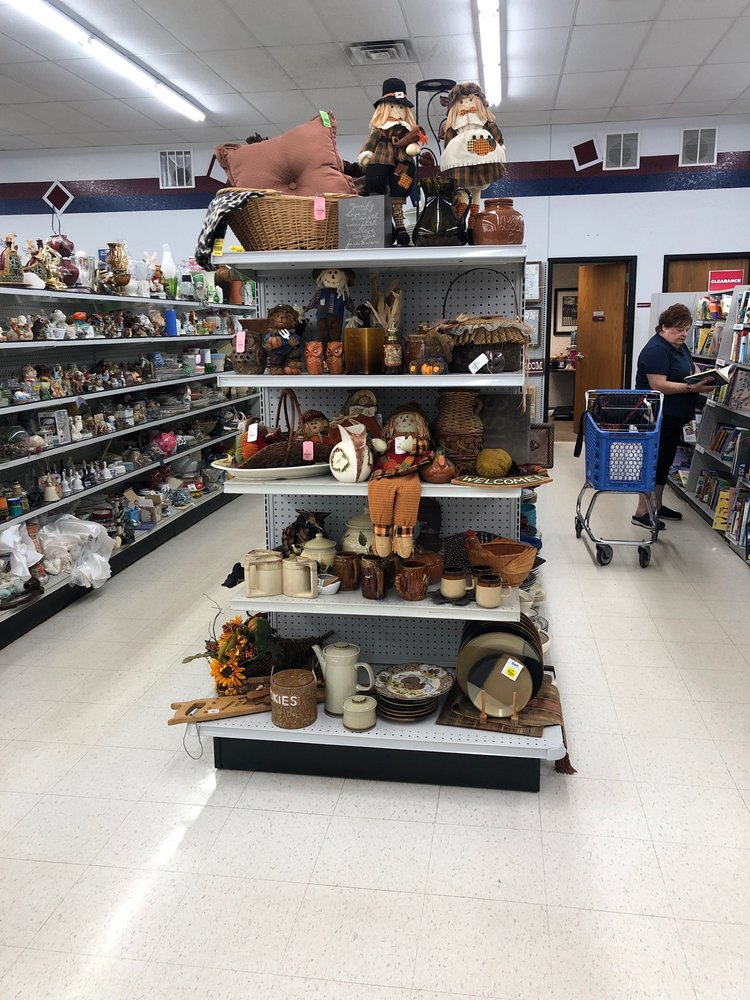 GOODWILL RETAIL STORE DONATION CENTER - 2850 College Dr, Rice Lake ...