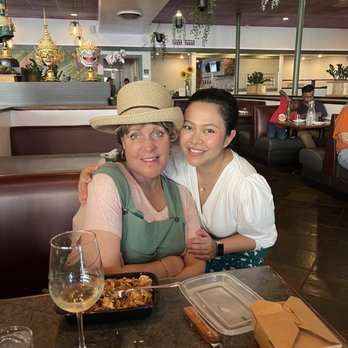 KHON THAI KITCHEN BY SEEDA - Updated January 2026 - 389 Photos & 173 Reviews - 5800 Burnet Rd ...