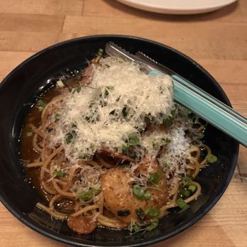 MOTT ST - Updated March 2025 - 2022 Photos & 1080 Reviews - 1401 N ...