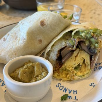 TWO HANDS - Updated February 2025 - 961 Photos & 478 Reviews - 1011 ...