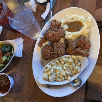 MOLLY PITCHER’S AMERICAN GRILL - Updated June 2025 - 221 Photos & 169 ...