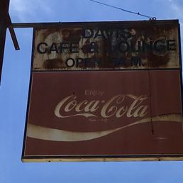 DAVIS CAFE - Updated July 2025 - 48 Photos & 47 Reviews - 518 N Decatur ...