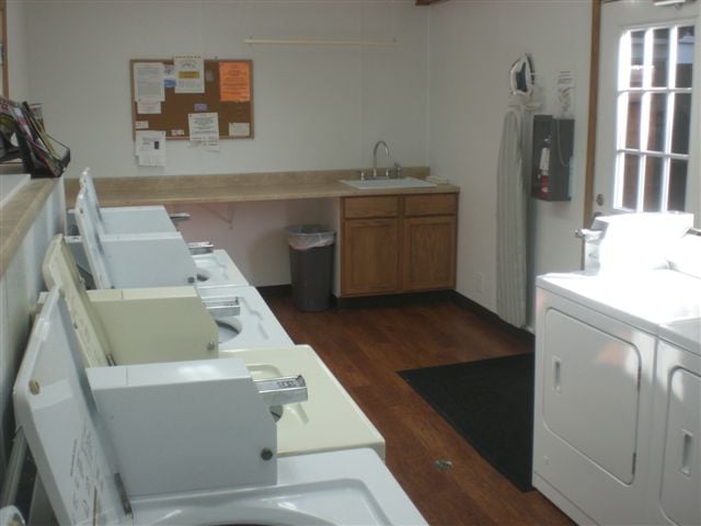 AUBURN GOLD COUNTRY RV PARK - 39 Photos & 40 Reviews - 3550 Koa Way ...