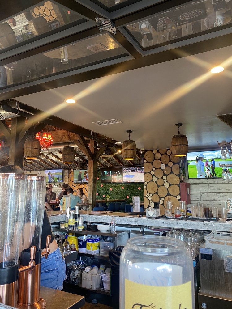 Moonshine Deck Icehouse, Magnolia | Roadtrippers