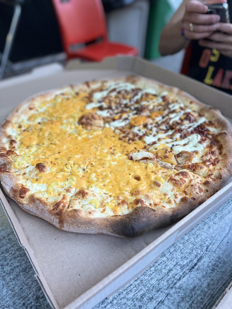 IAN’S PIZZA MADISON | STATE STREET - Updated January 2026 - 450 Photos ...