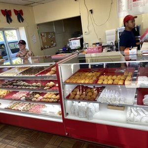 THE DONUT PALACE - Updated August 2025 - 17 Photos & 30 Reviews - 1235 ...