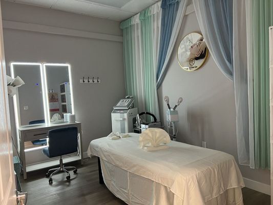 COCO’S HEAD SPA - Updated November 2024 - 24 Photos - 577 5 Cities Dr ...