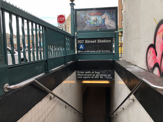 MTA - 207 ST. SUBWAY STATION - Updated September 2025 - 41 Photos & 10 ...