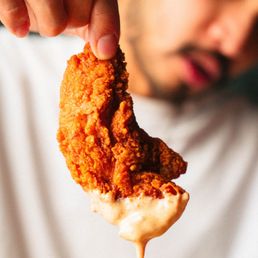 HATTIE B’S HOT CHICKEN - AUSTIN - SOUTH LAMAR - Updated December 2025 ...