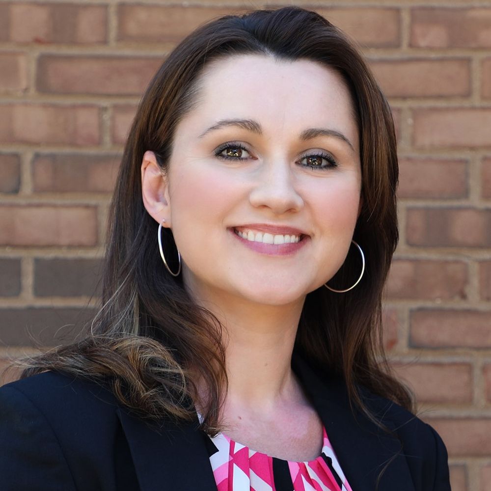 Laura Ensley's Instagram, Twitter & Facebook on IDCrawl