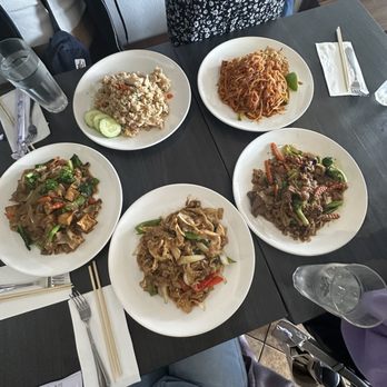 CHABA THAI KITCHEN - Updated May 2025 - 1452 Photos & 1077 Reviews ...