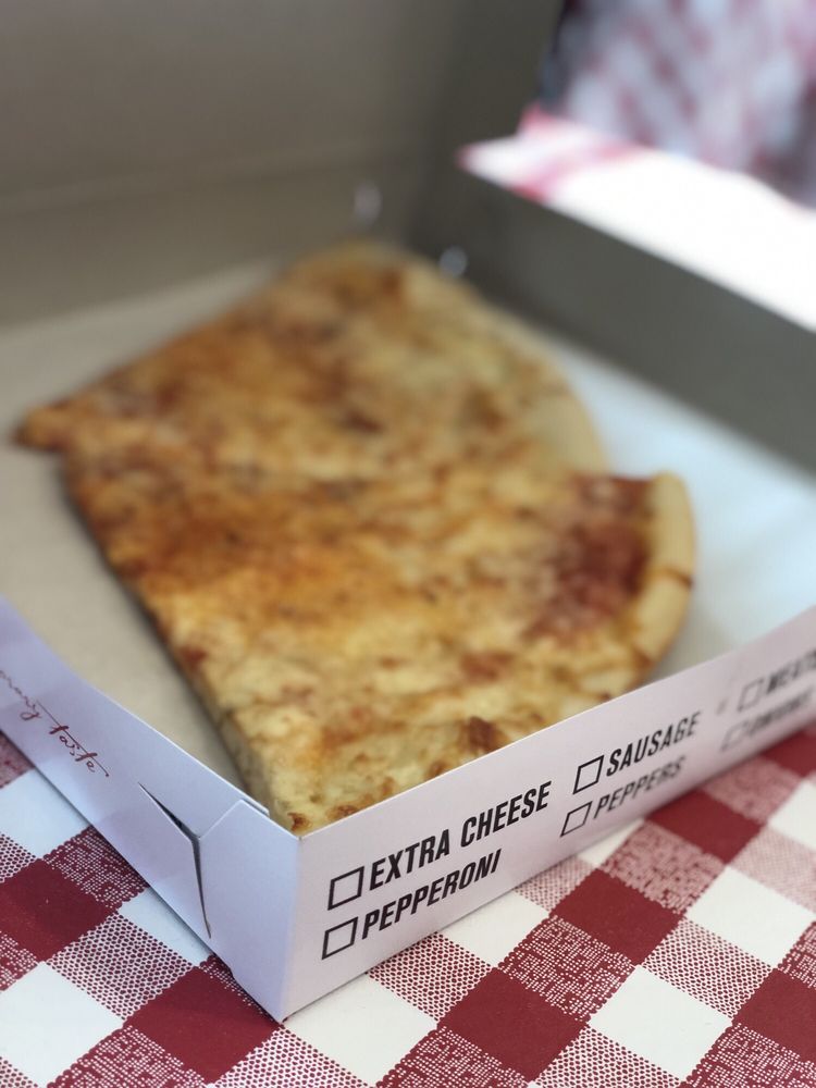 SQUISITO PIZZA & PASTA - QUEENSTOWN - 52 Photos & 39 Reviews - Pizza ...