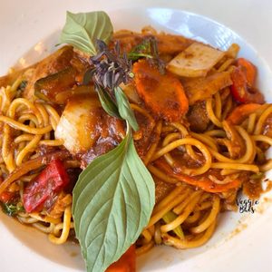 LOTUS VEGAN - 642 Photos & 1237 Reviews - 4715 Lankershim Blvd, North ...