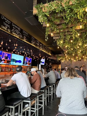 SCORE ON KING - Updated December 2025 - 158 Photos & 77 Reviews - 107 ...