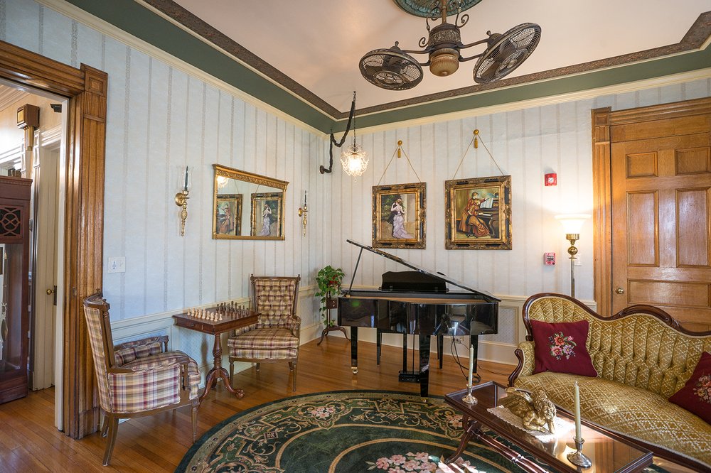 THE WALLINGFORD VICTORIAN INN - Updated December 2025 - 97 Photos - 245 ...