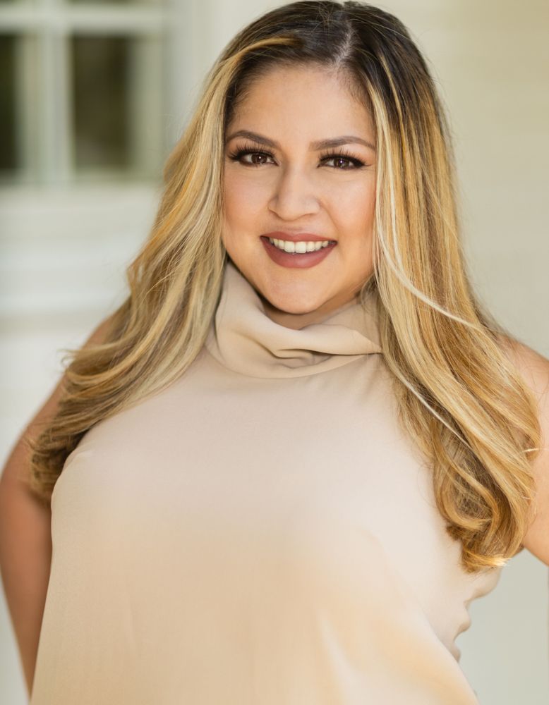 NINA CERNA - RE/MAX EXCELS - Contact Agent - 1772 S Randall Rd, Geneva ...