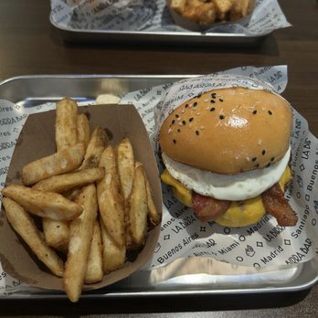 LA BIRRA BAR BURGERS - Updated May 2026 - 66 Photos & 33 Reviews - 7901 ...