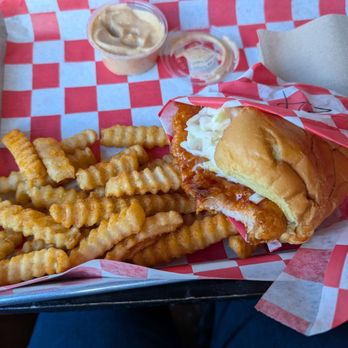 HCK HOT CHICKEN - Updated December 2025 - 382 Photos & 414 Reviews ...
