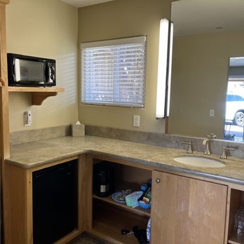 CAMBRIA SHORES INN - Updated January 2026 - 526 Photos & 263 Reviews ...