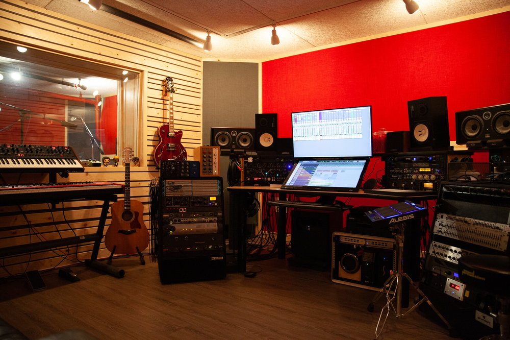 LAKE STREET STUDIO - 3175 Vera Ave, Los Angeles, California - Recording ...