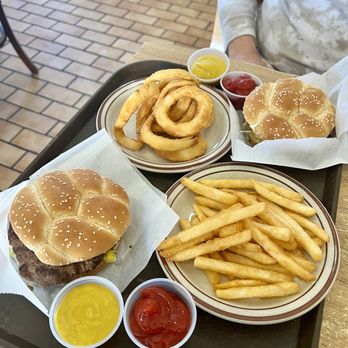 FRONTIER - Updated July 2024 - 1712 Photos & 2475 Reviews - 2400 ...