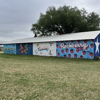 ROCKBERRY RANCH - Updated April 2025 - 112 Photos & 19 Reviews - 995W ...