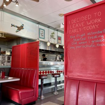 AIRPORT DINER - Updated December 2025 - 235 Photos & 375 Reviews - 2280 ...