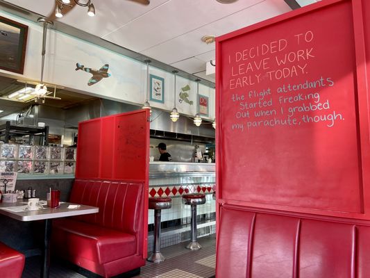 AIRPORT DINER - Updated August 2024 - 203 Photos & 338 Reviews - 2280 ...