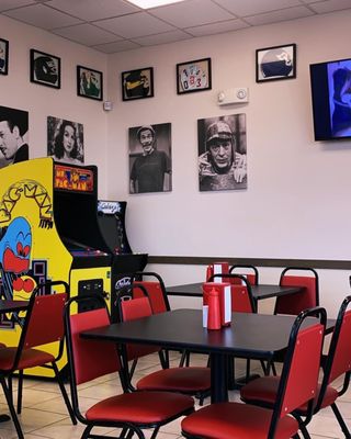 FIESTA BURGER - Updated December 2025 - 2206 E Hwy 281, Hidalgo, Texas ...