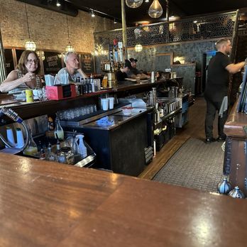 THE GIN MILL - Updated October 2025 - 174 Photos - 167 Reviews - 124 E ...