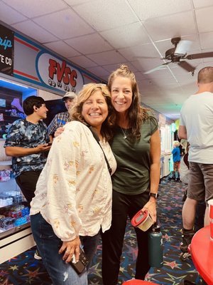 FOUNTAIN VALLEY SKATING CENTER - 211 Photos & 355 Reviews - Skating ...