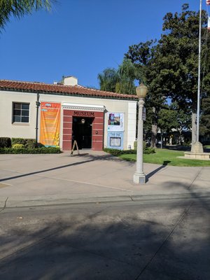 FULLERTON MUSEUM CENTER - 81 Photos & 34 Reviews - 301 N Pomona Ave ...