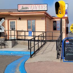 LUXURY DINER - Updated January 2026 - 421 Photos & 592 Reviews - 1401 W ...