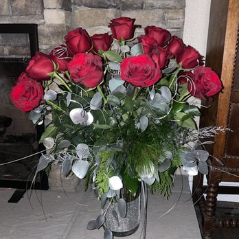 BLUE LEAF STUDIO FLORIST - Updated June 2024 - 169 Photos & 147 Reviews ...