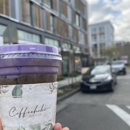 COFFEEHOLIC HOUSE - Updated April 2025 - 1593 Photos & 777 Reviews ...