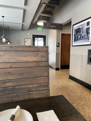 LICARI’S SICILIAN PIZZA KITCHEN - Updated October 2025 - 148 Photos ...