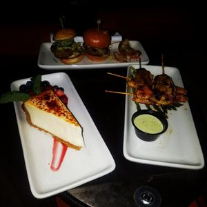 IPIC BOCA RATON - 613 Photos & 582 Reviews - Cinema - 301 Plaza Real ...
