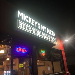 MICKEY’S NY PIZZA - Updated July 2025 - 38 Photos & 93 Reviews - 9 Crystal Ave, Derry, New ...