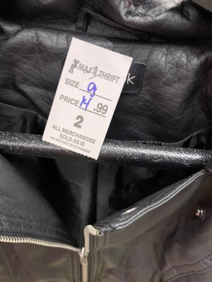 MAJ-R THRIFT - Updated August 2025 - 14 Photos & 12 Reviews - 1500 Main ...