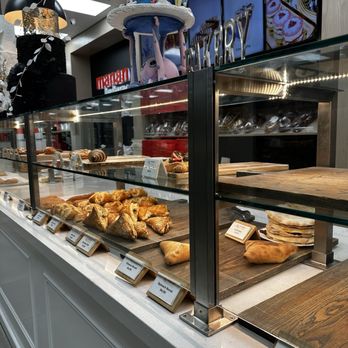 MANAN BAKERY - Updated January 2026 - 1507 Photos & 700 Reviews - 6680 ...