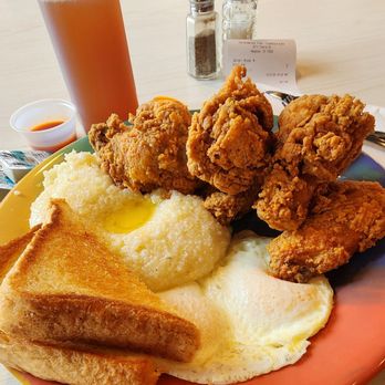 THE BREAKFAST KLUB - Updated May 2024 - 5105 Photos & 6122 Reviews ...