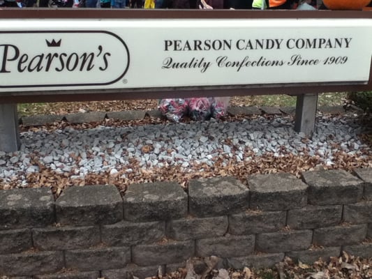 PEARSON’S CANDY CO - 2140 7th St W, Saint Paul, Minnesota - Candy ...