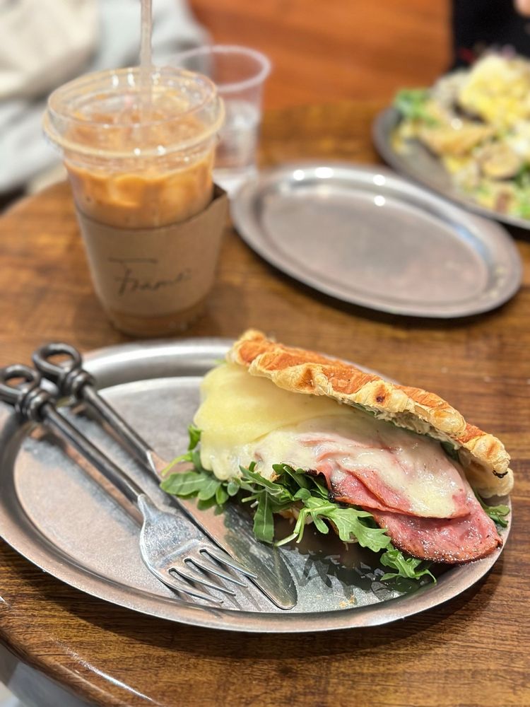 FRAME - Updated July 2025 - 300 Photos & 110 Reviews - 1413 2nd Ave ...