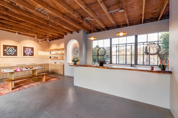 QUANTUM CLINIC - Updated December 2025 - 30 Photos & 46 Reviews - 2828 ...