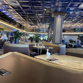 ATLANTIS PURPLE PARROT - Updated June 2025 - 485 Photos & 303 Reviews ...