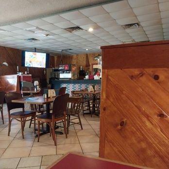 REDFISH PIZZA & BAR - Updated December 2025 - 49 Photos & 78 Reviews ...